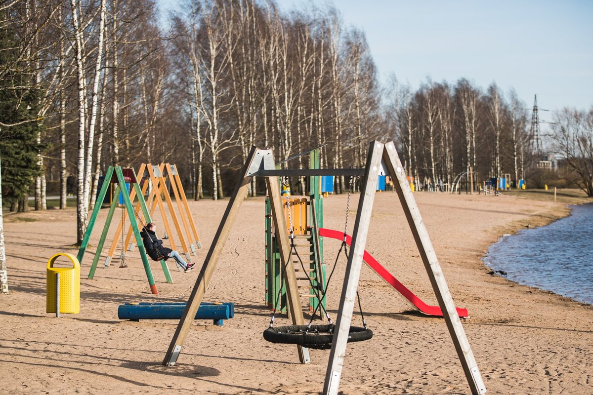 Valveta Jäänud Viieaastane Poiss Sattus Anne Kanalis Uppumisohtu Delfi